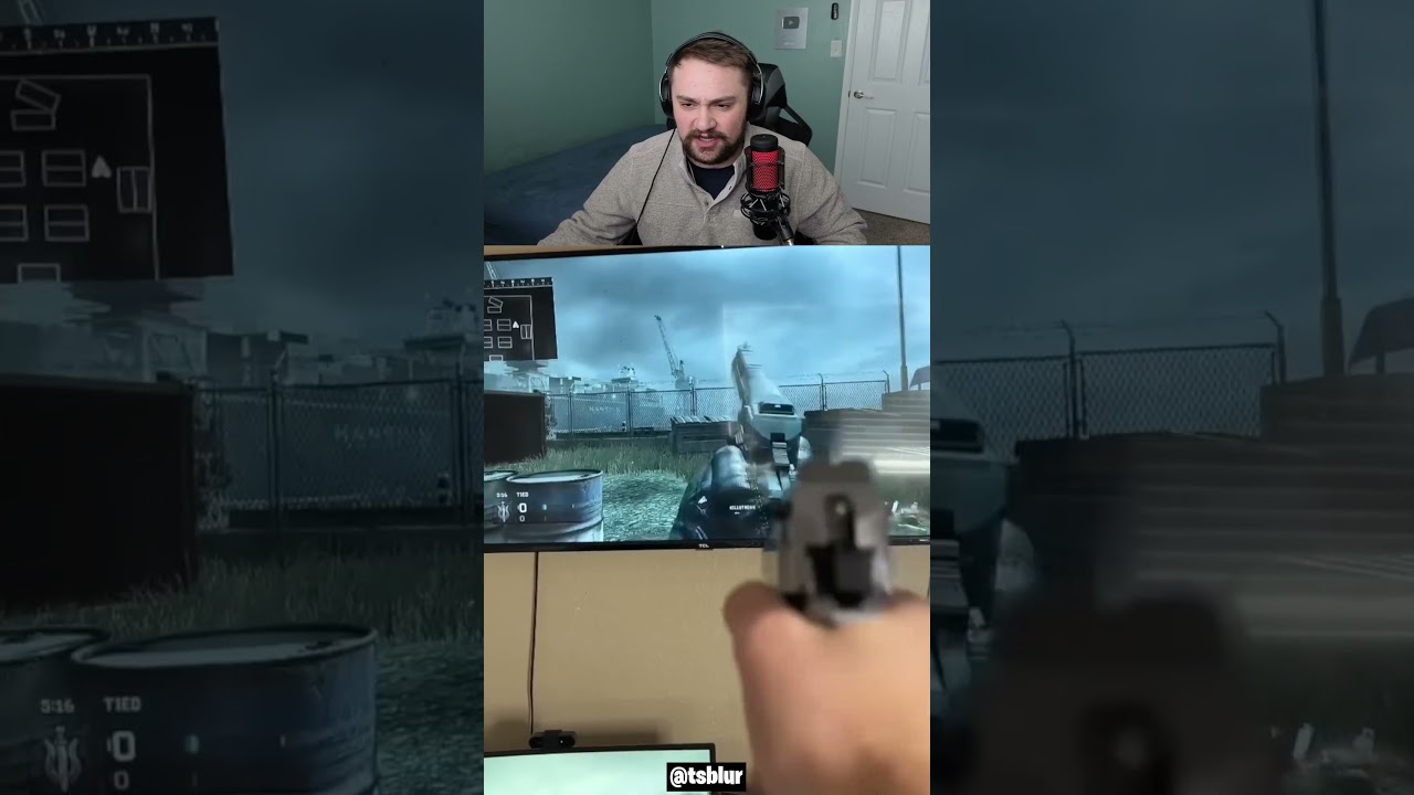 USING A BLUETOOTH DESERT EAGLE FOR WARZONE #shorts