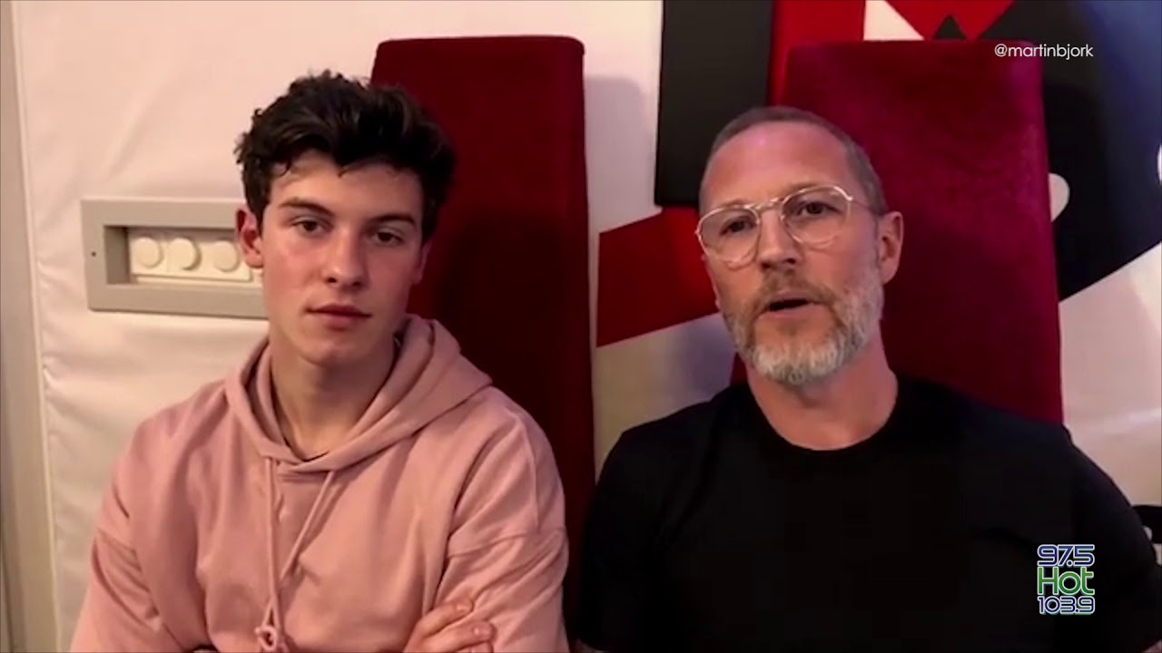 Smasher's Hollywood Hookup - Shawn Mendes Awkward Interview