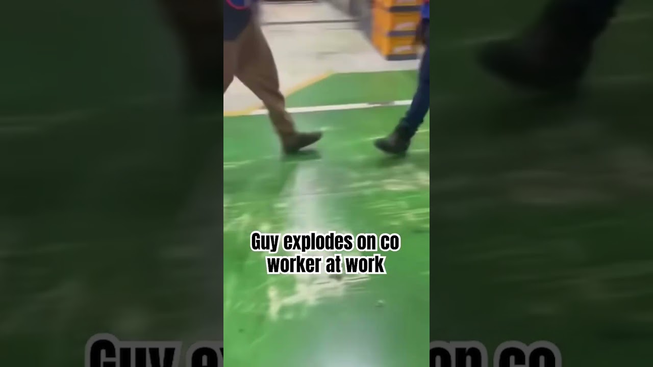 Heated argument at work #funny #comedy #gym #viral #video #rap #cmg #fashionstyle #fashiontrends