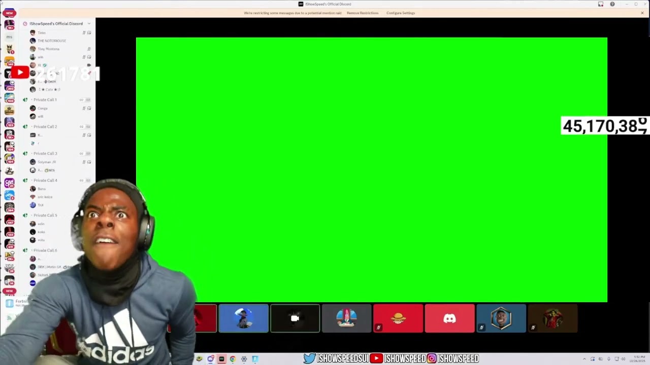 IShowSpeed gets surprised green screen