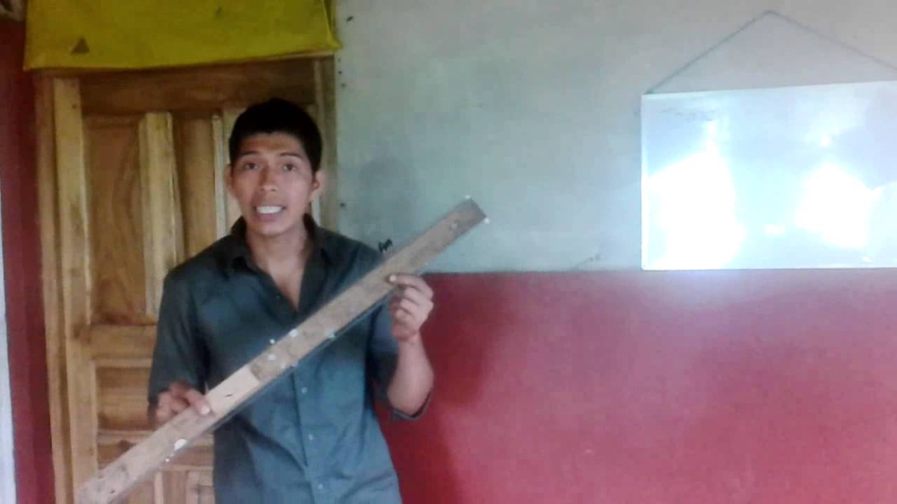 Developing a lesson plan about classroom objects,