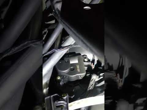 Extra step to replace heater duct actuator on my 2011 Dodge Charger RT
