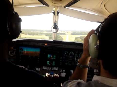 PA-44-180 Normal landing @ C20
