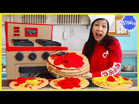 Loan's Favorite Conveyor Belt Food Challenges! Pretend Play Food and Giant Food!