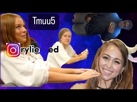 Omg Riley reid at Texas state library!?!?Finals Distract video!