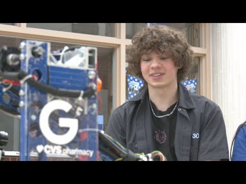 Minnetonka robotics students going to world championship