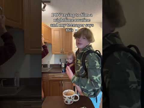 Teenagers are funny lol #momhacks #momlife #toddlermom #tiktoksawitfirst #teenagermom #funnyshorts
