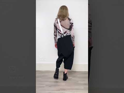 How To Style Rundholz Dip Black Trousers #stylinginspiration #plussizefashion