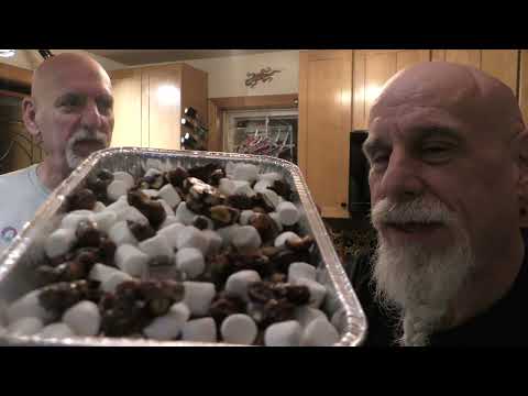 An UNBOXING from Deathridge Peppers AND our late night snack!