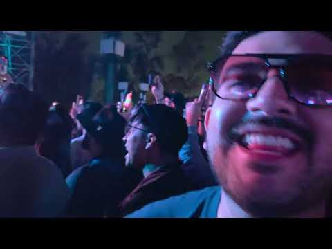 Zoe tocando "Azul" @ Vive Latino 2025 , Amazon stage