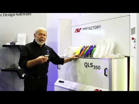 Avi Reichental at formnext 2018 debuting NXT Factory QLS 350