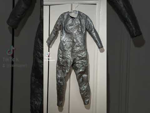 the duct tape dummy method explained (for fursuit making!) #fursuiters #furry #furryfandom #fursona