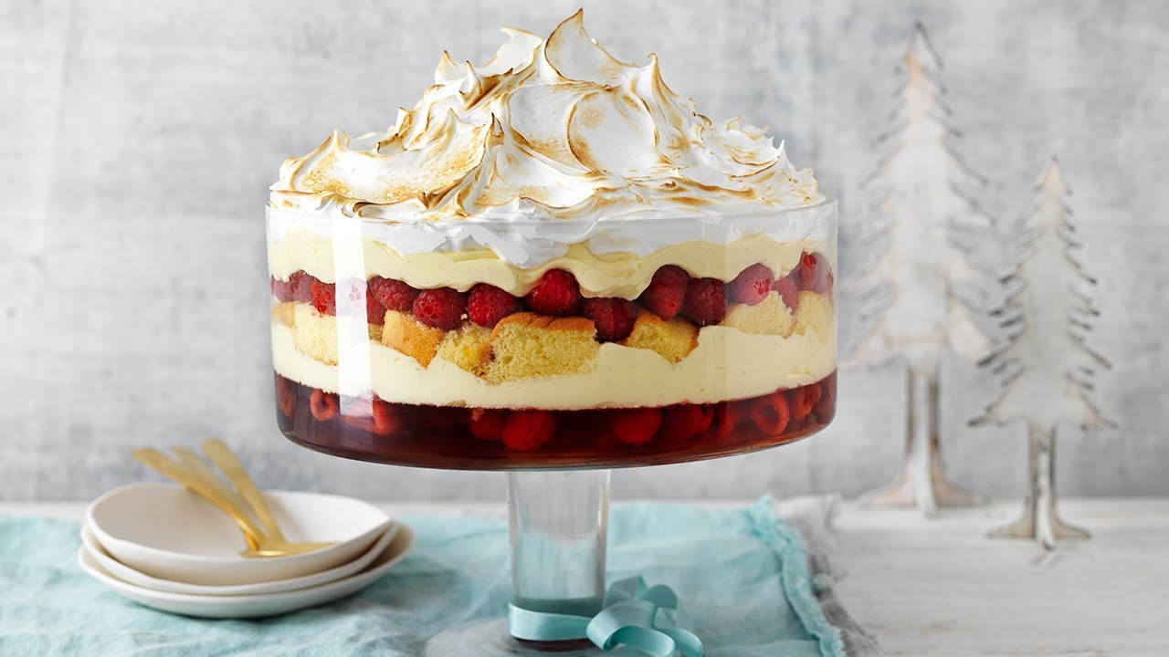 Classic Berry and Custard Trifle Recipe | myfoodbook