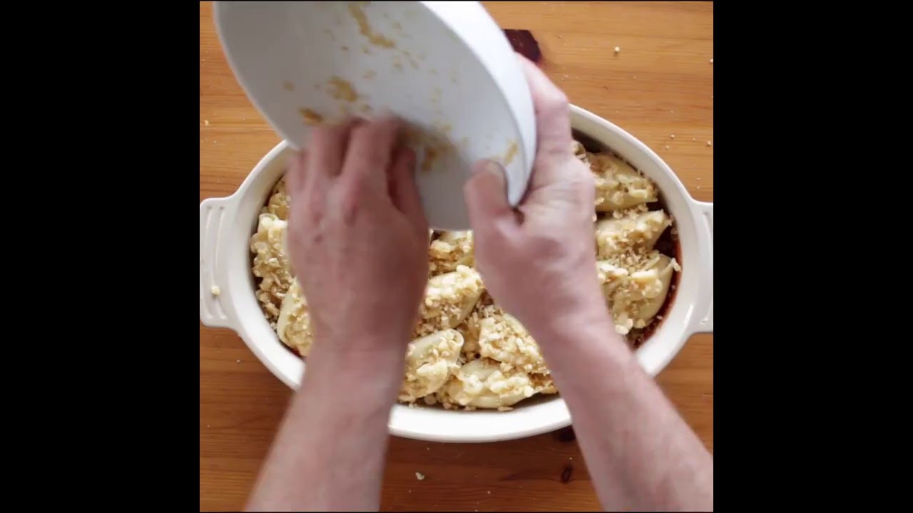 Mac n' Cheese Stuffed Shells