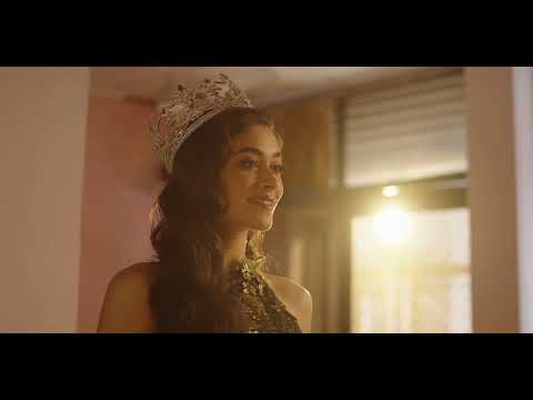Catch Nandini Gupta's heartwarming introduction to the WORLD!