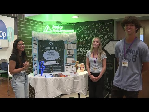 High school entrepreneurs show off business ideas to Tampa Bay community
