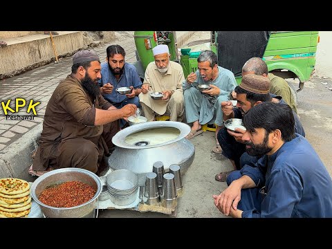 100/- Rs - PASHTOON PERFECT DESI HEALTHY BREAKFAST MEAL ON ROAD SIDE | STREET FOOD PESHAWAR | DESI