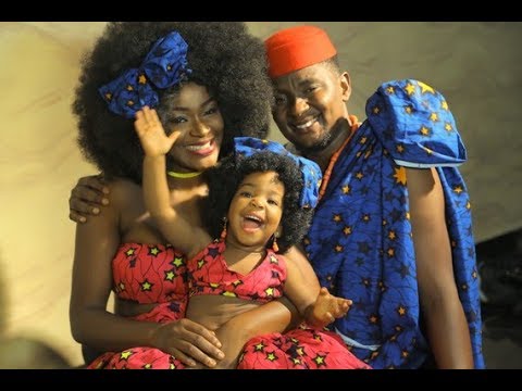 BEAUTIFUL BLACK FAMILY{PHOTOS}