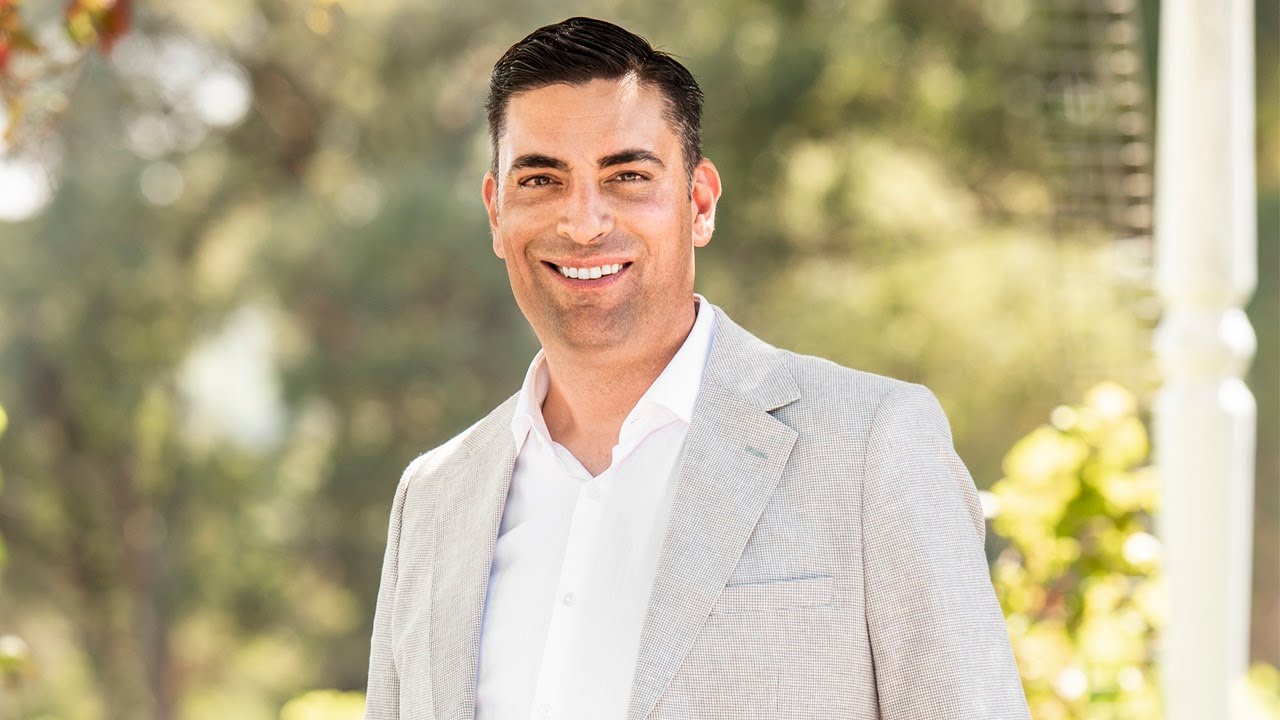 Robert Groeneveld - Barry Plant - Balwyn - realestate.com.au