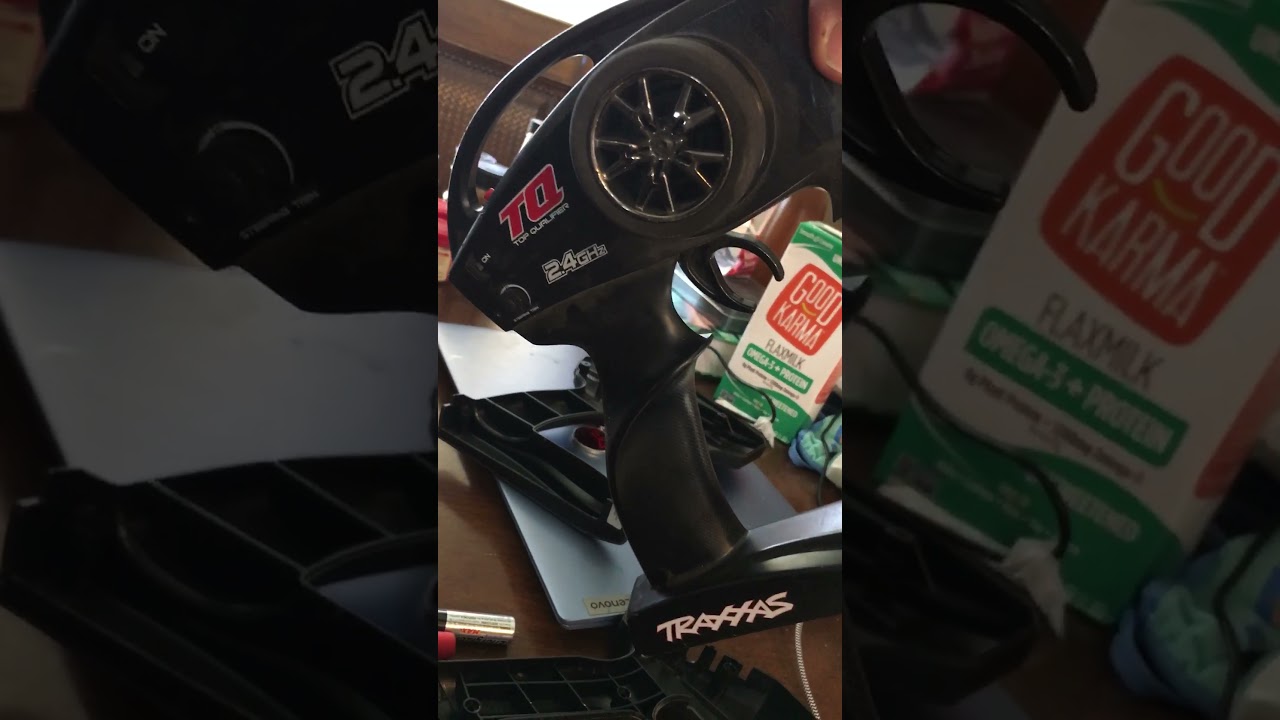 Spectrum STX2 Radio broken steering wheel spring/ repair/axial wrath rock crawler.