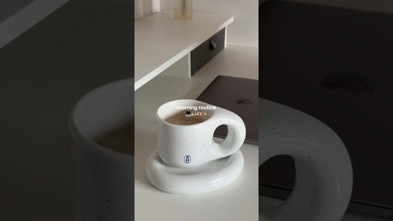 It’s #hotdrink season ☕️ Perfect time to cosy up with your choice of drink with our #aesthetic mugs!