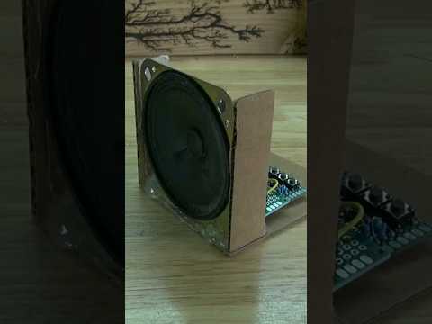 DIY 555 Timer Piano