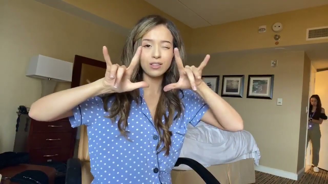 Pokimane Thong Slip On Stream