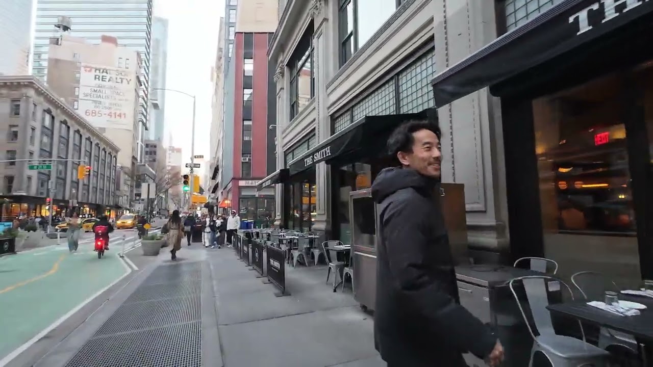 NYC Walk from Flatiron District to NOMAD Broadway