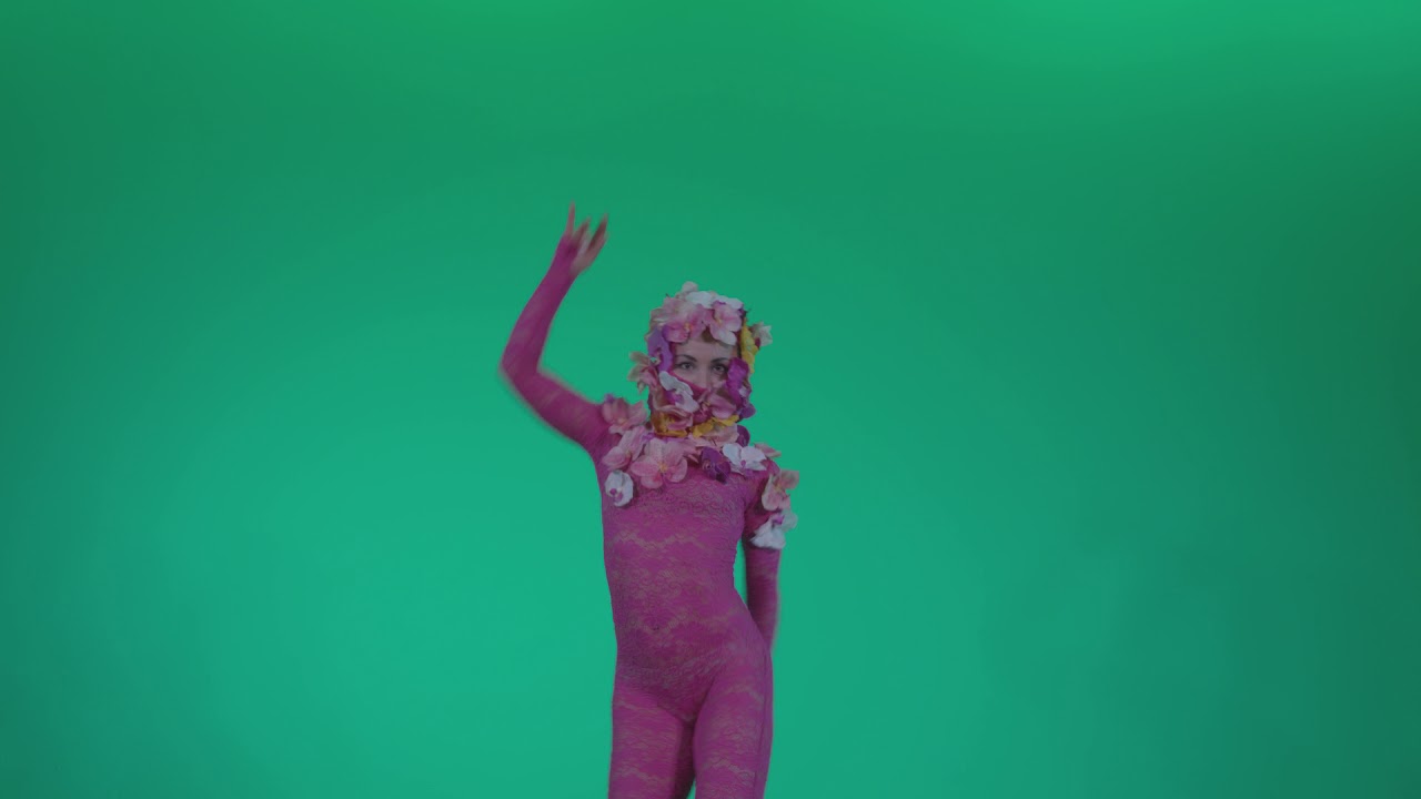 Go Go Dancer Woman - 👽 Green Screen Video Footage. CHROMAKEY
