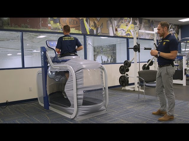 What is an anti gravity treadmill? Jeremy Renner shares walking video ...