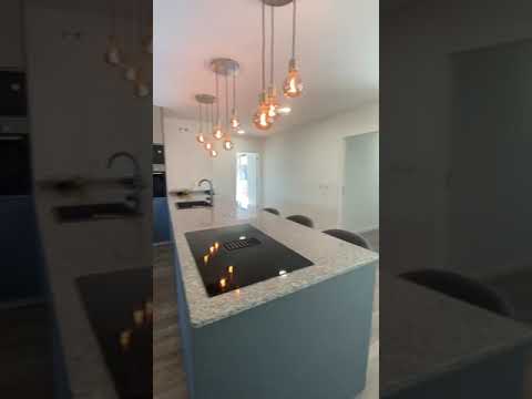 Fantástica Moradia T3 semi nova com espaço exterior em Salreu, Estarreja.