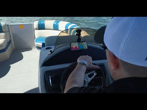 HawkEye® ProductFocus™ | FishPod® 10BX Bluetooth Boat Mount Fish Finder