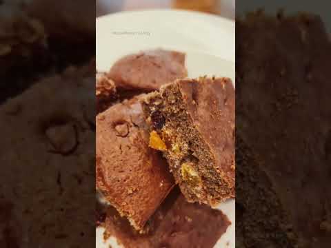 Chocolate, apricot, cranberry squares, great with cup of coffee, tea or a glass of milk👍