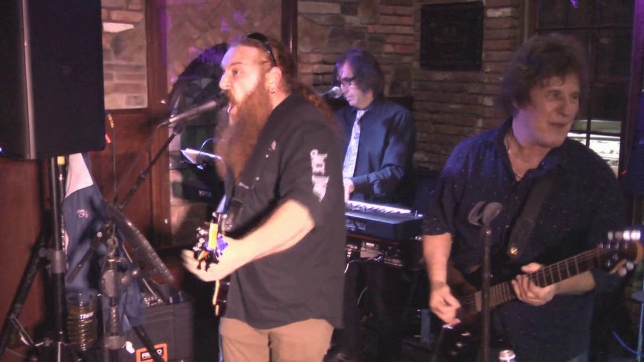 Hire Face 2 Face Band - Wedding Band in Rutherford, NJ | GigSalad