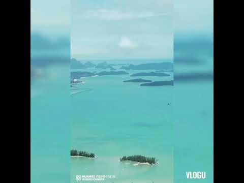 Recording by Huawei Nova 7SE 5G sky cab/sky bridge to Mount Langkawi Island Malaysia UNESCO Geopark