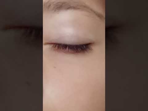 (what do u rate it)it is half one color and the other half is a different color what is that called