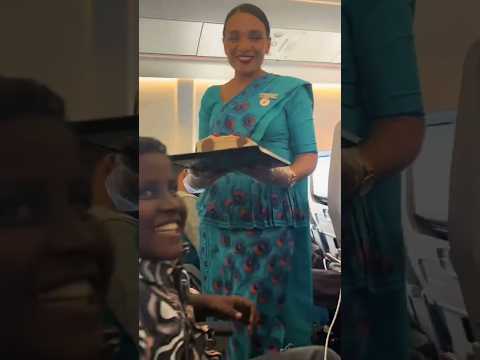 Srilankan Airlines Cabincrew β¨π±π° | World Class Hospitality π#shorts #srilankanairlines #aviation