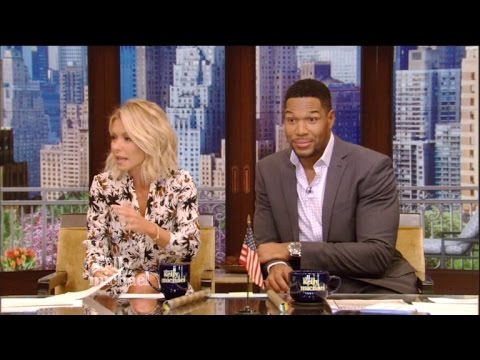 Kelly Ripa Awkwardly Brings Up Michael Strahan's Divorces During 'Live!'