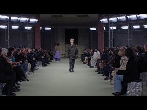 Bottega Veneta at 2022 Milan Fashion Week - Matthieu Blazy made his debut as creative director