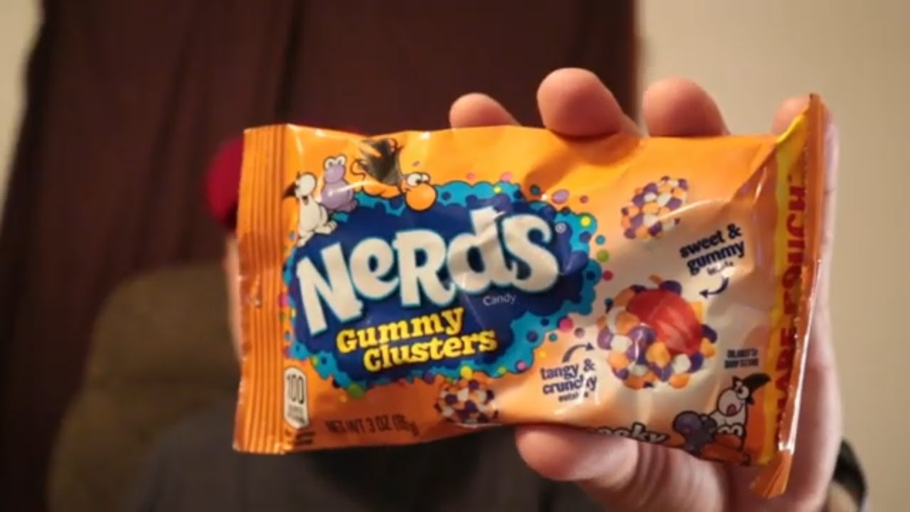 Spooky Nerds Gummy Clusters - Taste Test & Review #halloween