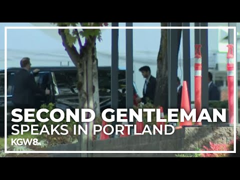 Doug Emhoff, Kamala Harris' husband, speaks at Portland election campaign event