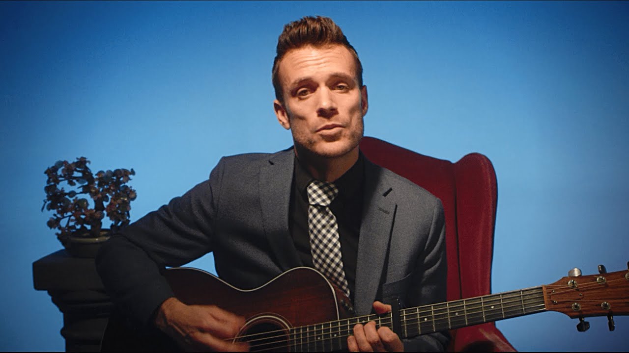 Hire Dylan Galvin - Singing Guitarist in Panorama City, California