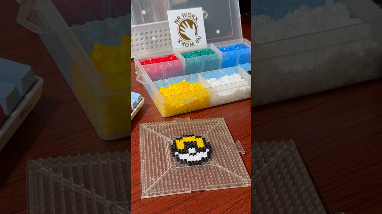 Ultra ball! #pokemon #pixelart