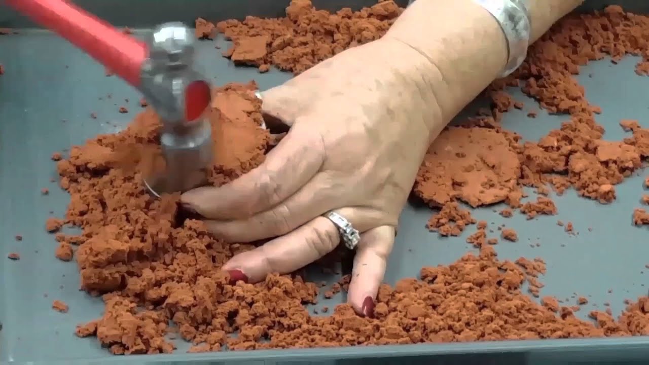 Sand casting made easy by Joni Kisro