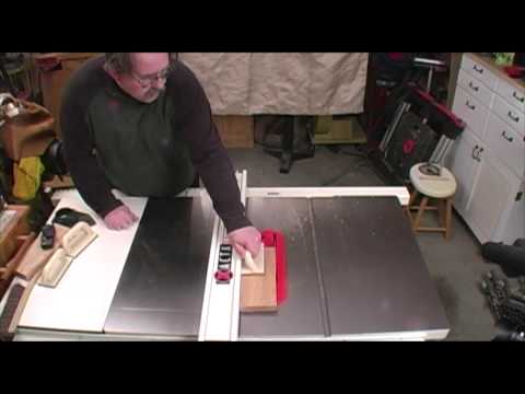 How to Prevent Injuring Yourself from Table Saw Kickback - Tips for ...
