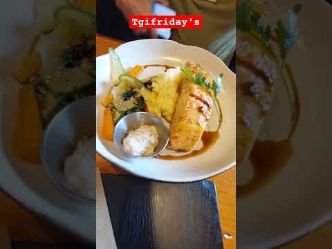 TGIF 🎉 #dinner #lunch #tgif #tgifridays #menu #shortvideo #shorts