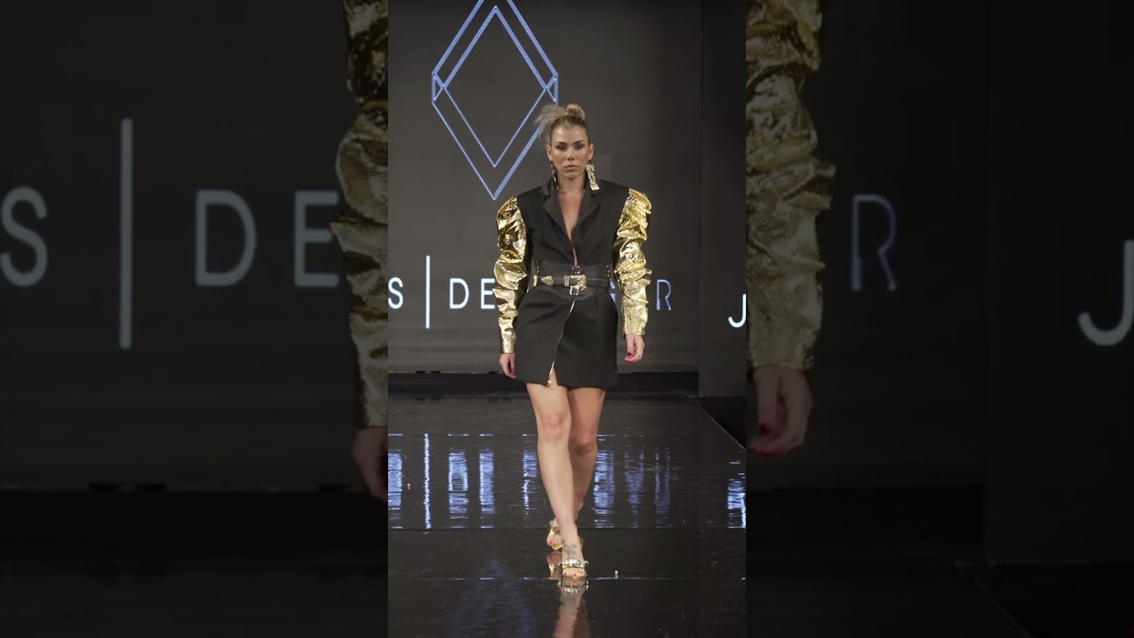 Jesus De La Garsa Catwalk at New York Fashion Week 2023