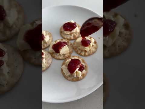 Appetizer idea #appetizer #snacks #christmas #recipe #food #cheese #crackers #hungry #yummy #asmr