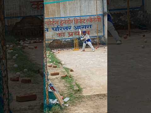 batting practice.#batting #cricket #shorts #viral #trending #ytshorts #viratkohli #match #edsheeran