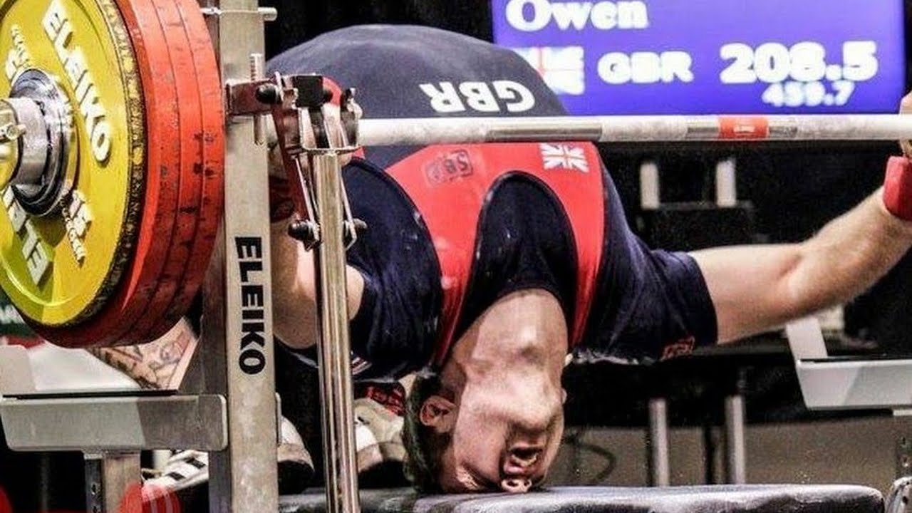 WHY EVERYBODY SHOULD BENCH WITH AN ARCH